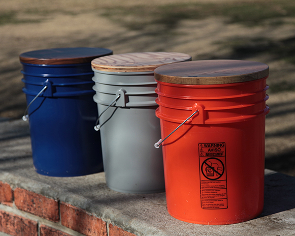 ONE WOOD "PAIL STOOL" ：Information｜2-tacs